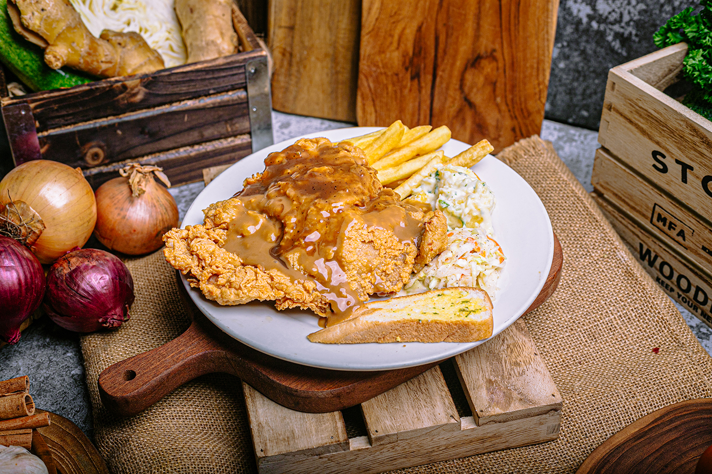 Efa Western | Chicken chop besar tapak tangan HULK